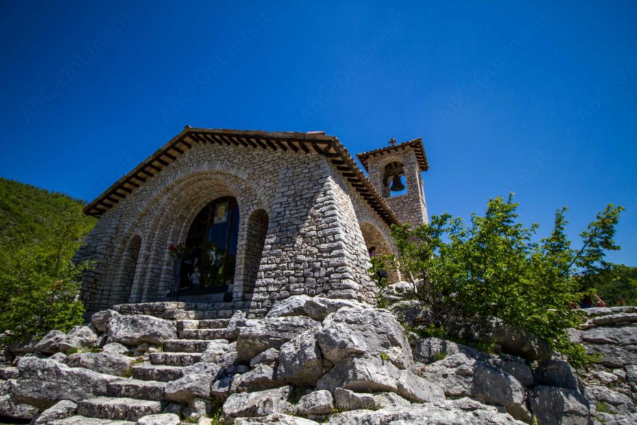 Cosa vedere a Cascia: il santuario di Santa Rita e Roccaporena